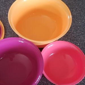 Tupperware | Kitchen | New Tupperware Serving Bowls Set | Poshmark